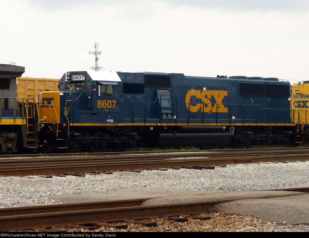CSX 8607